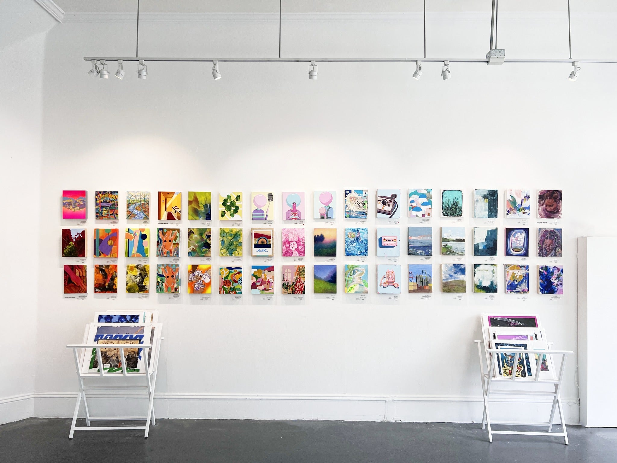 "Postcards from Paradise" Group Exhibition – Voss Gallery